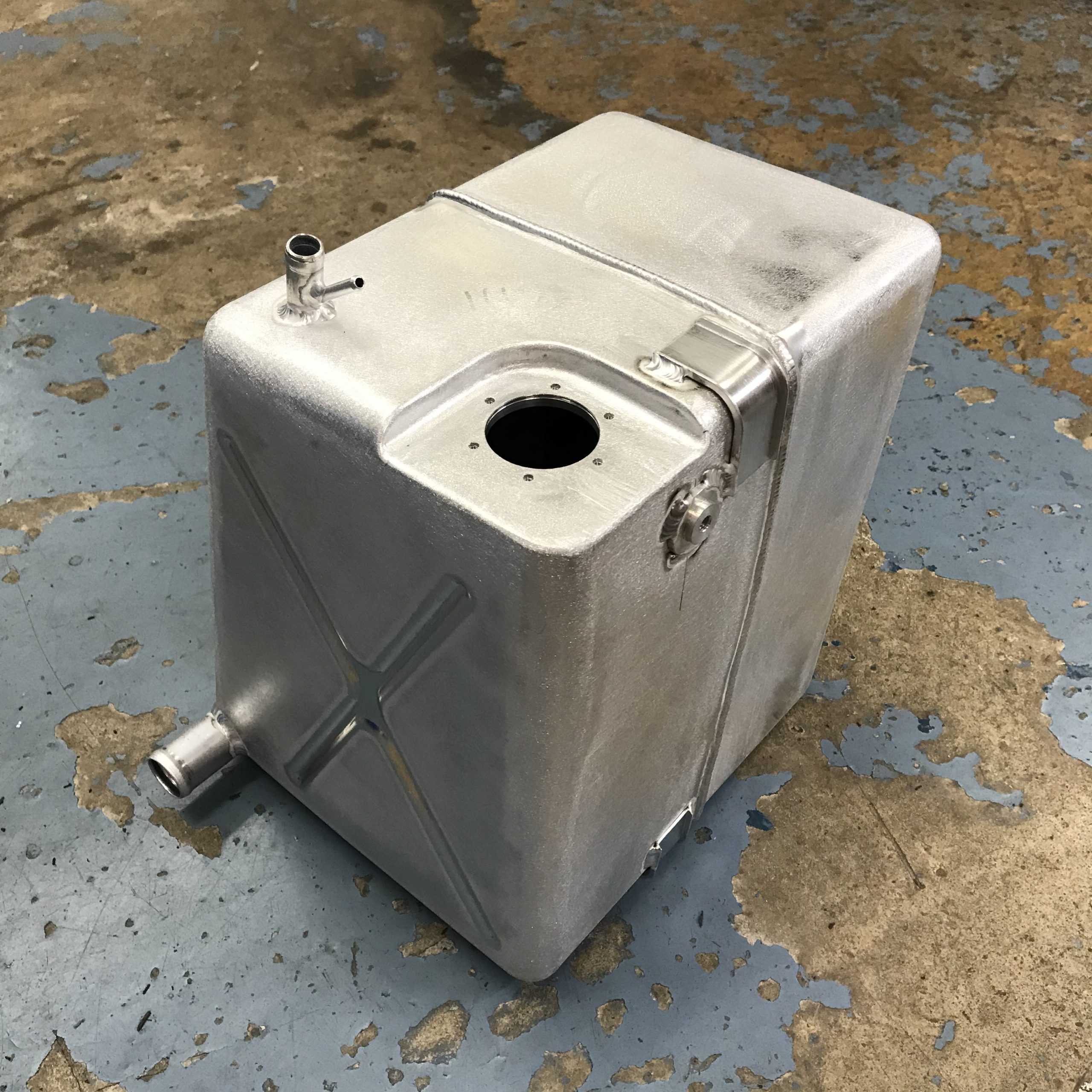 Ferrari Dino 246 service and fuel tank replacement – CCK Historic